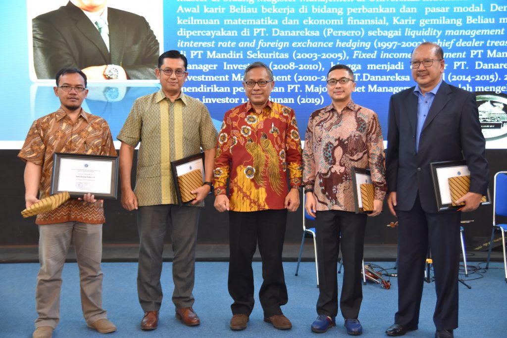 Dies Natalis FMIPA ITB: Tujuh Puluh Dua Tahun : Mewujudkan Tridarma Perguruan – FMIPA ITB